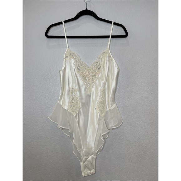 Victoria's Secret | Intimates & Sleepwear | Vintage New Victorias ...